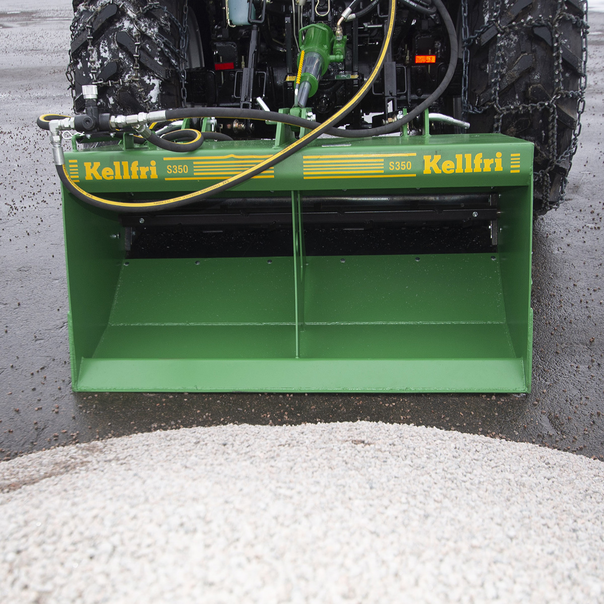 Tractor-mounted gritter, 1.3 m working width incl. hose and cylinder