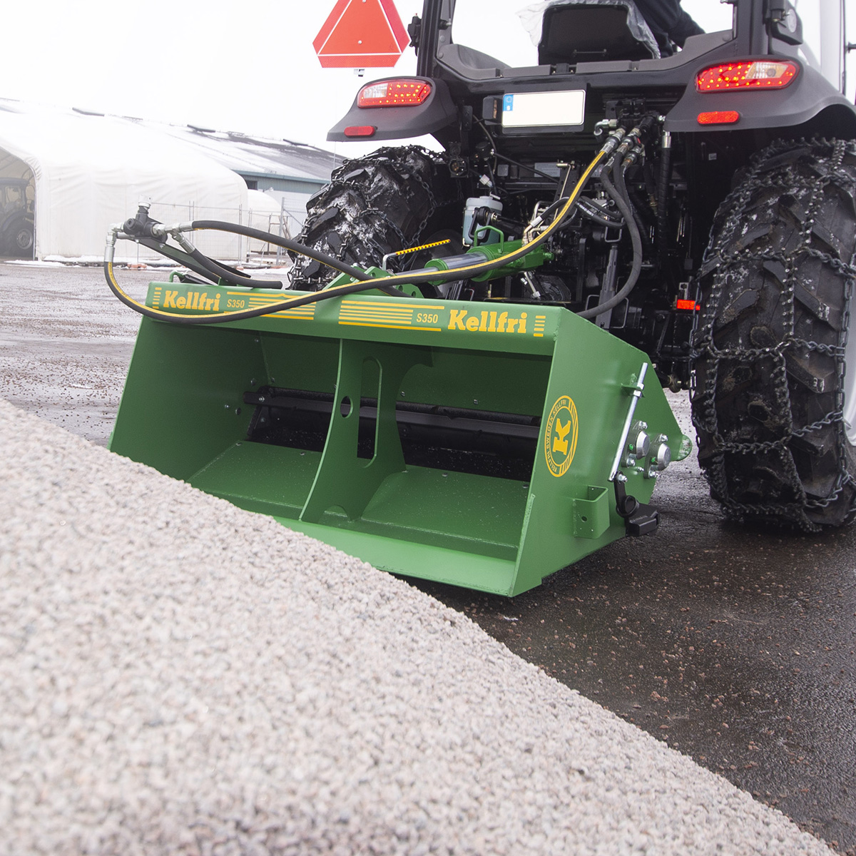 Tractor-mounted gritter, 1.3 m working width incl. hose and cylinder