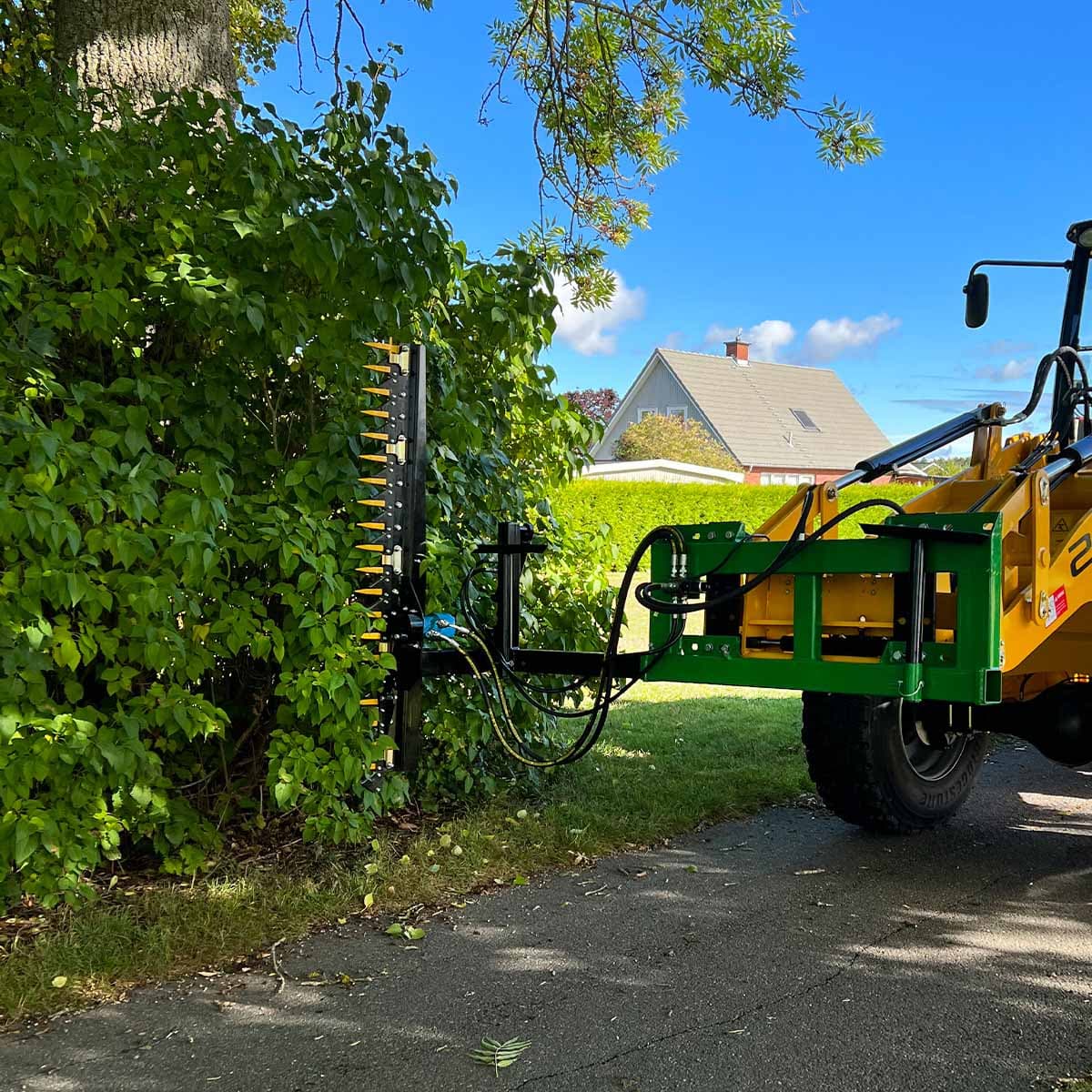 Hedge trimmer hydraulic for frontloaders | Kellfri